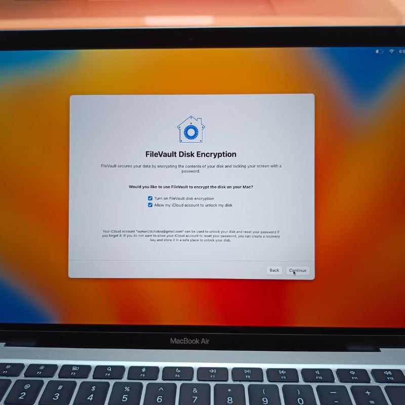 How to Set Up New MacBook Like a Pro [2025] - TechPP