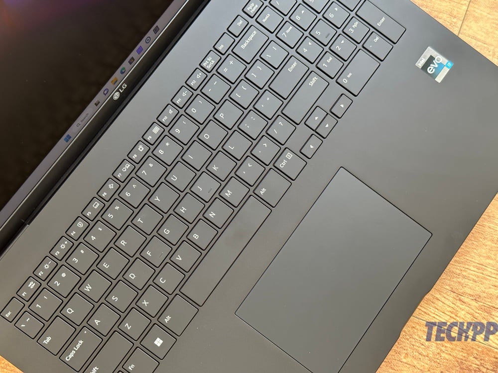 LG Gram 17 Review: Big, yet lighter than (MacBook) Air - TechPP