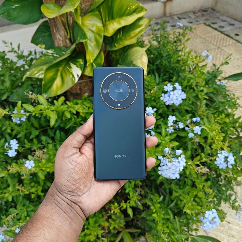 Honor X9b Review: Tough on the Outside! - TechPP