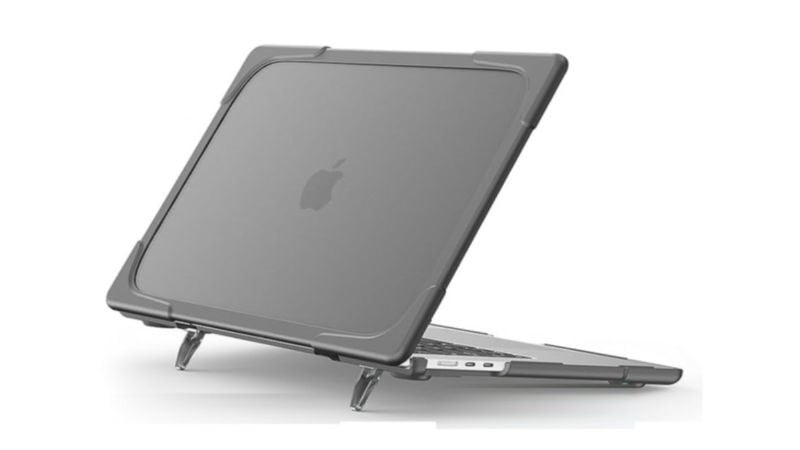Are MacBooks Waterproof? How to Protect it From Water Damage? - TechPP